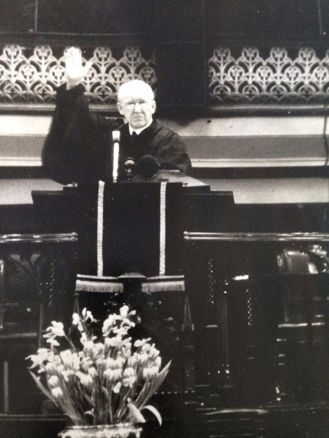 El Dr. Martyn Lloyd-Jones y la autoridad en la predicación